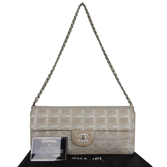 CHANEL | Bags | Chanel Cream Shoulder Bag | Poshmark